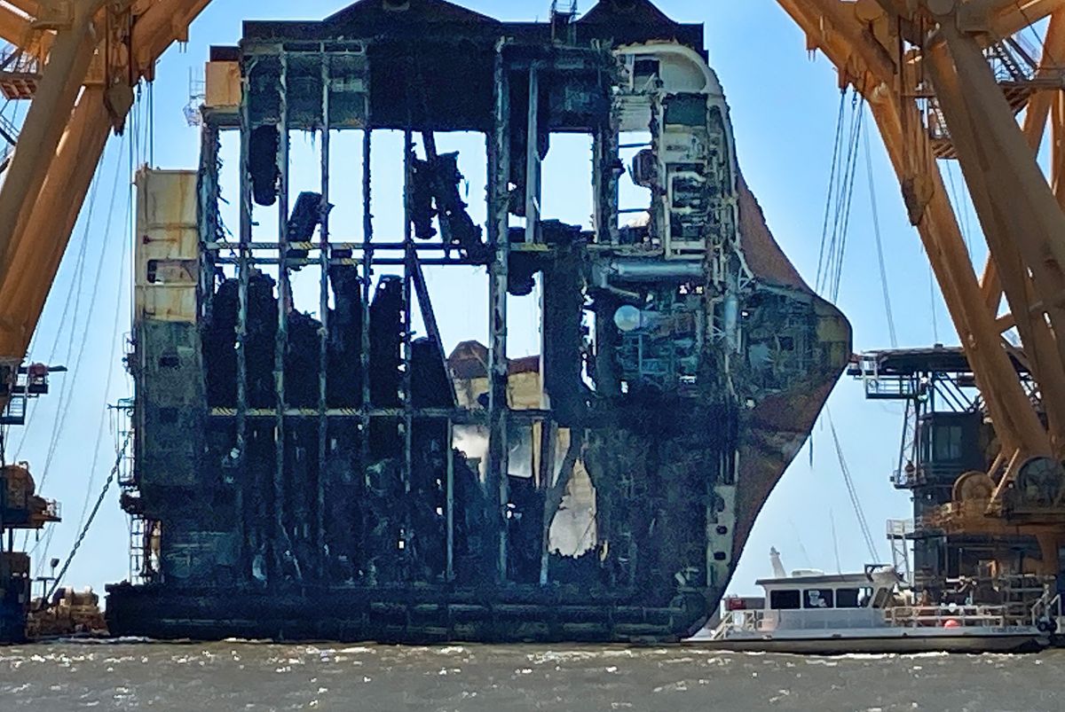 MV Golden Ray – The ‘Small’ Error with a Giant Price Tag | The Shipyard