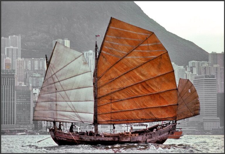 Chinese Junks: Emperors of the East | The Shipyard